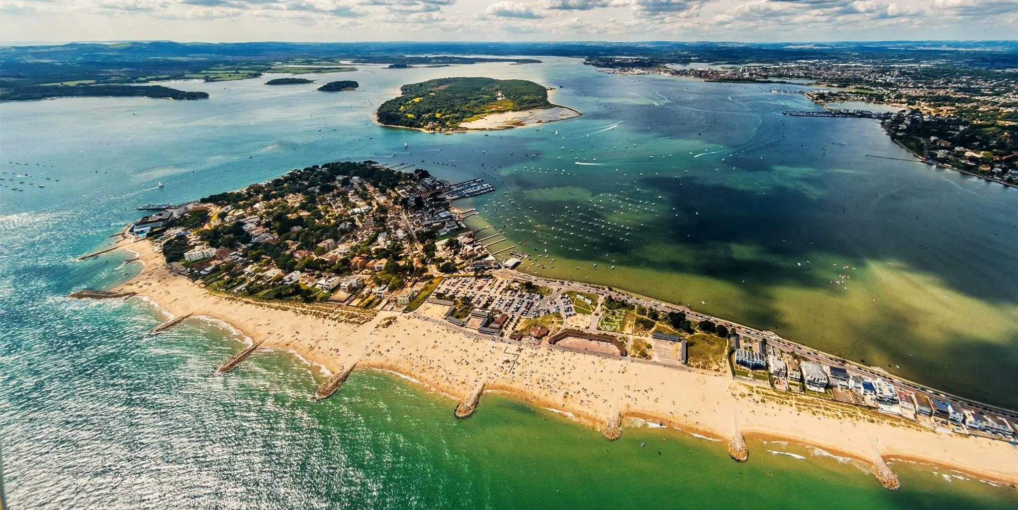 Who lives in Sandbanks | FAQs | Sandbanks Beach, UK